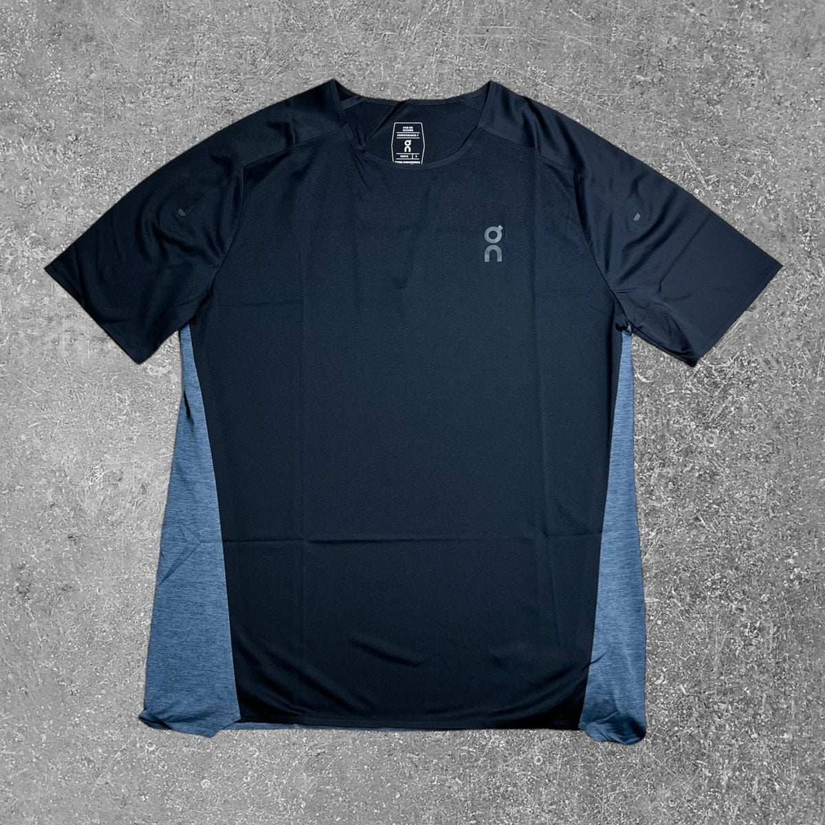 ON RUNNING PERFORMANCE T-SHIRT - BLACK | RUNNING – RGTECH23